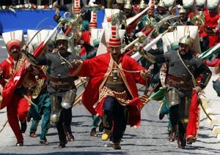 Η διαχρονικώς ύπουλη τακτική του τουρκικού επεκτατισμού, από το ...